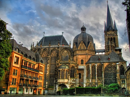 A Catholic Life: Pilgrimage to the Holy Relics of Aachen