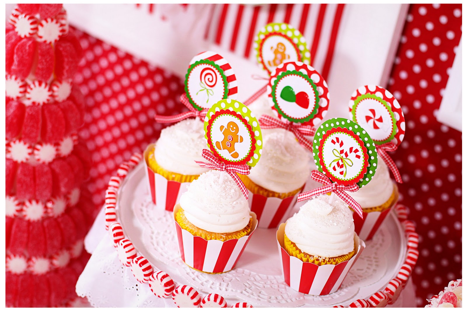Amanda's Parties To Go: Candy Christmas Dessert Table