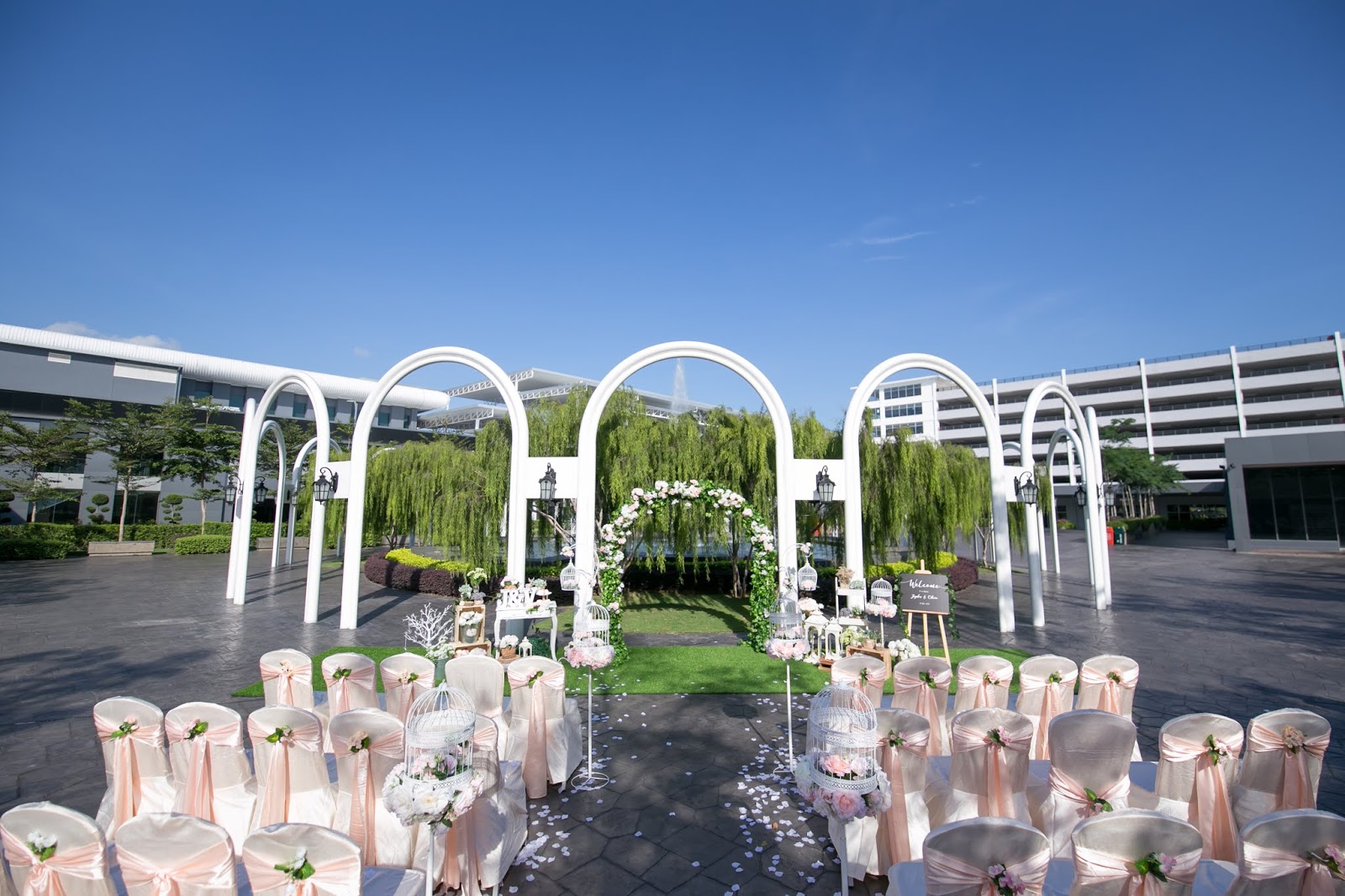 Follow Me To Eat La - Malaysian Food Blog: LAUNCH OF BANGI AVENUE ...