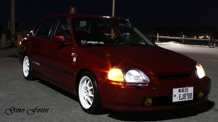 Car In The Floor: Red Devil - Civic EJ8 Vtec '98