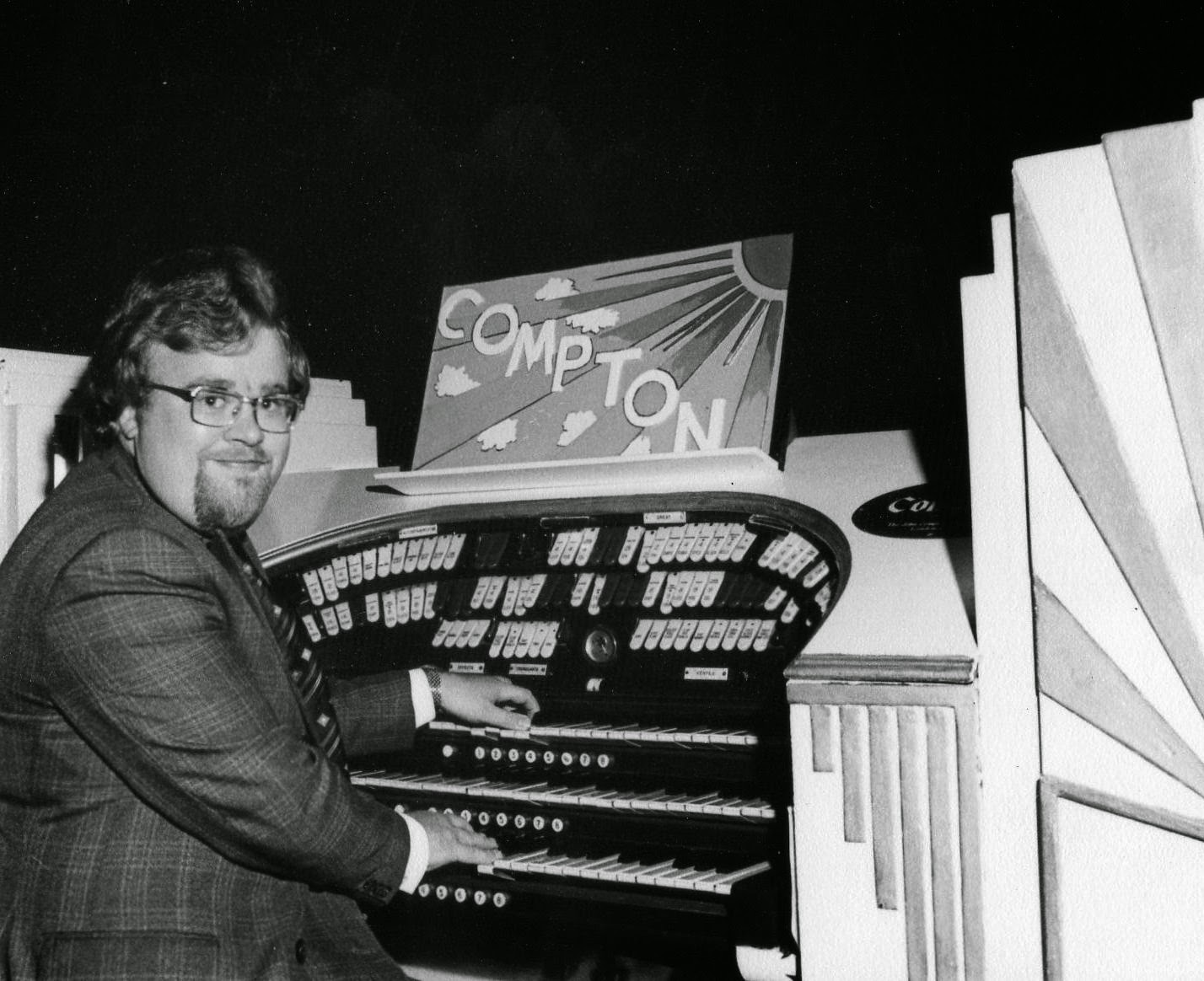 SUNDERLAND THEATRE ORGAN PRESERVATION SOCIETY: September 2014