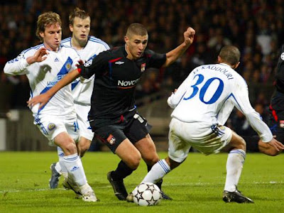 Famous Soccer Players Blog DDI: Handsome Soccer Star - Karim Benzema ...