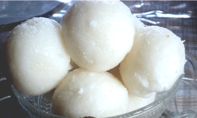 Jo's culinary journey: Kadambuttu ( coorgi style rice dumplings)