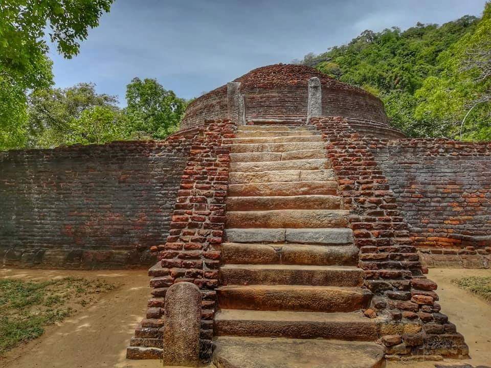 Maha Ravana Ithihasaya