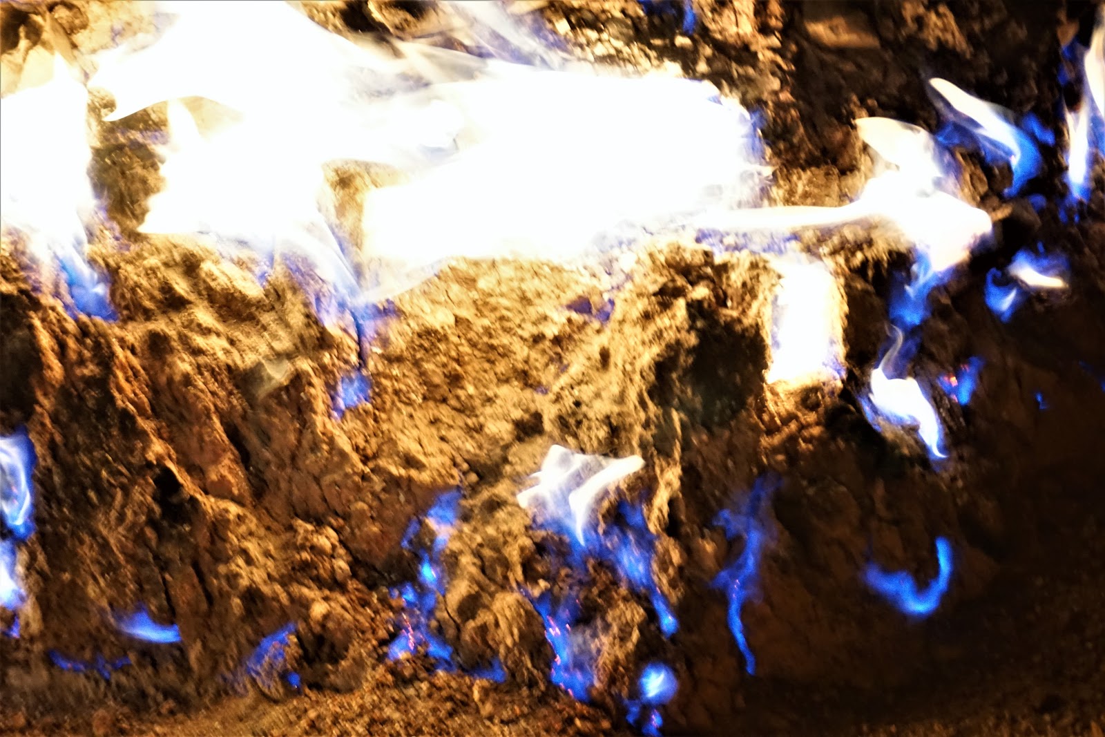 Souvenir Chronicles: AZERBAIJAN: LAND OF FIRE