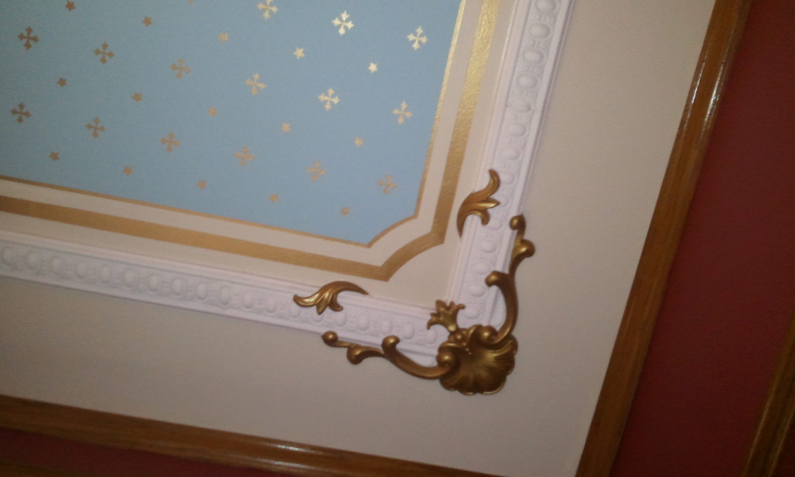 Our Victorian Home Restoration: Victorian ceiling - finally finished!