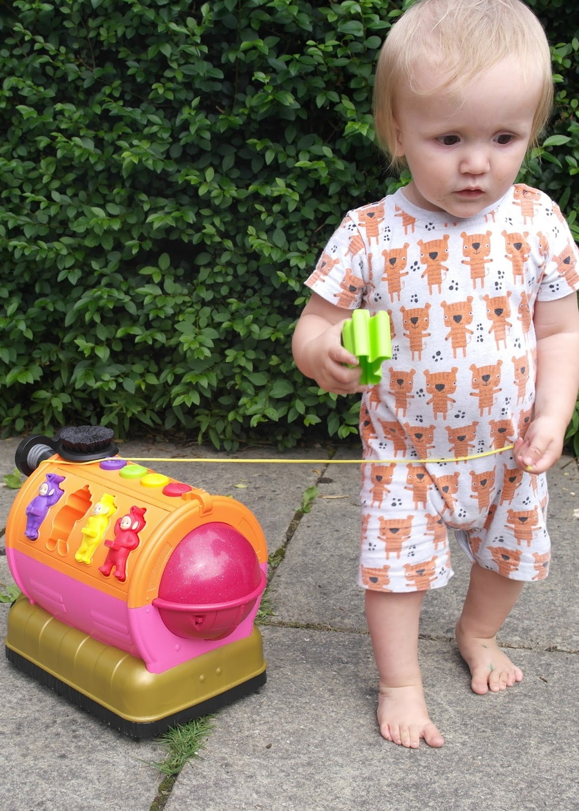 Teletubbies Pull and Play Giant Noo Noo - Review | Red Rose Mummy