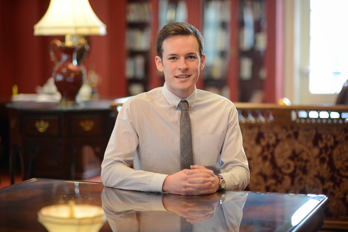 The YES! Weekly Blog: HPU Journalism Major Selected as Pulliam Fellow