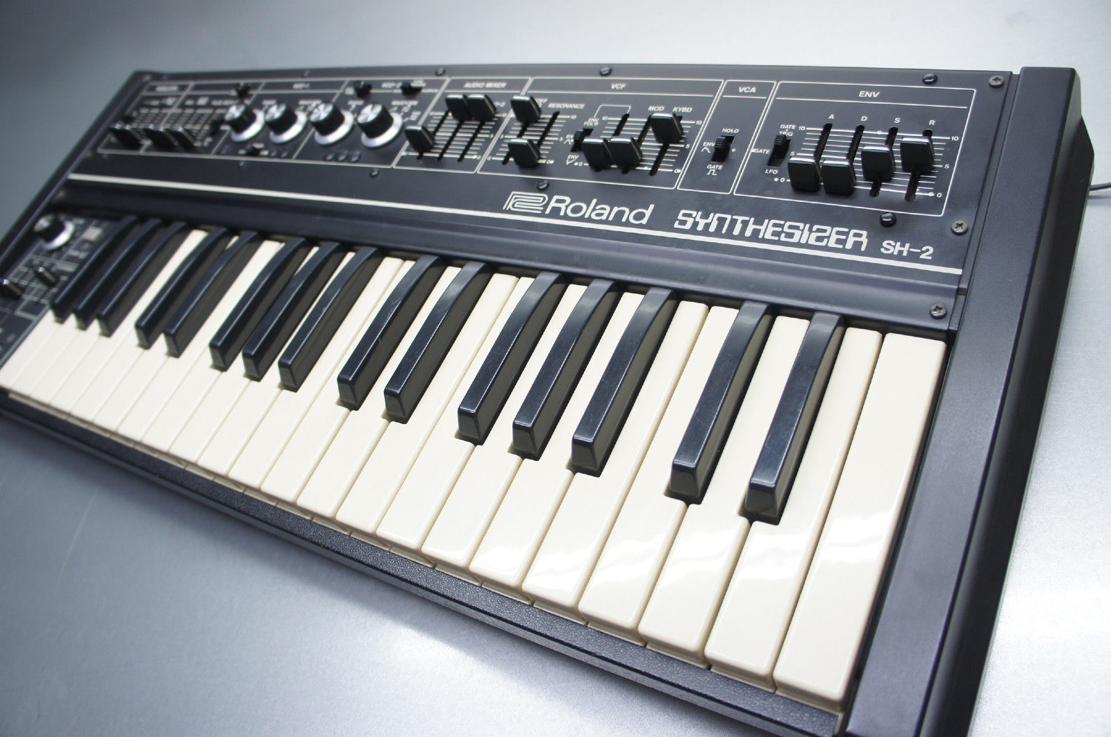 MATRIXSYNTH: Roland SH-2