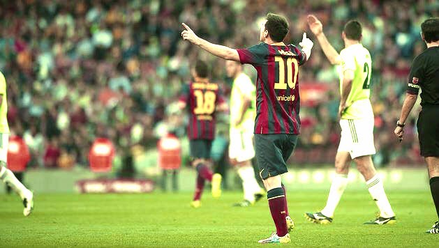 Barca Images GIF - Lionel Messi's record Breaking Goal