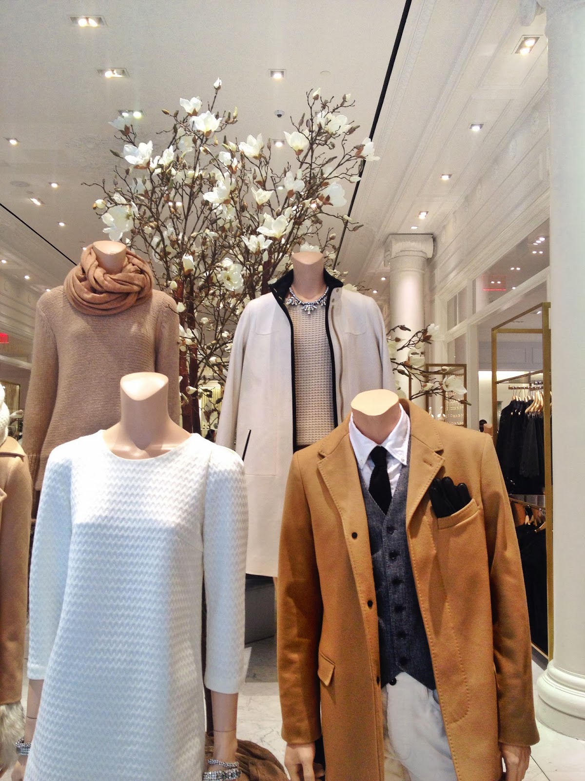 CARLY Club Monaco Flagship Store