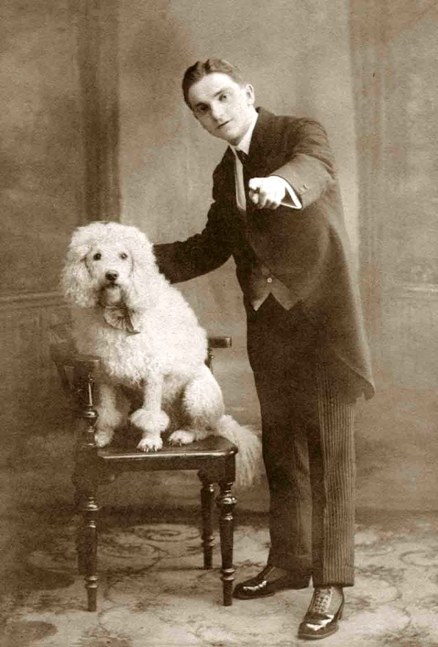 40 Lovely Photos of Victorian Gentlemen With Their Dogs From the 19th ...