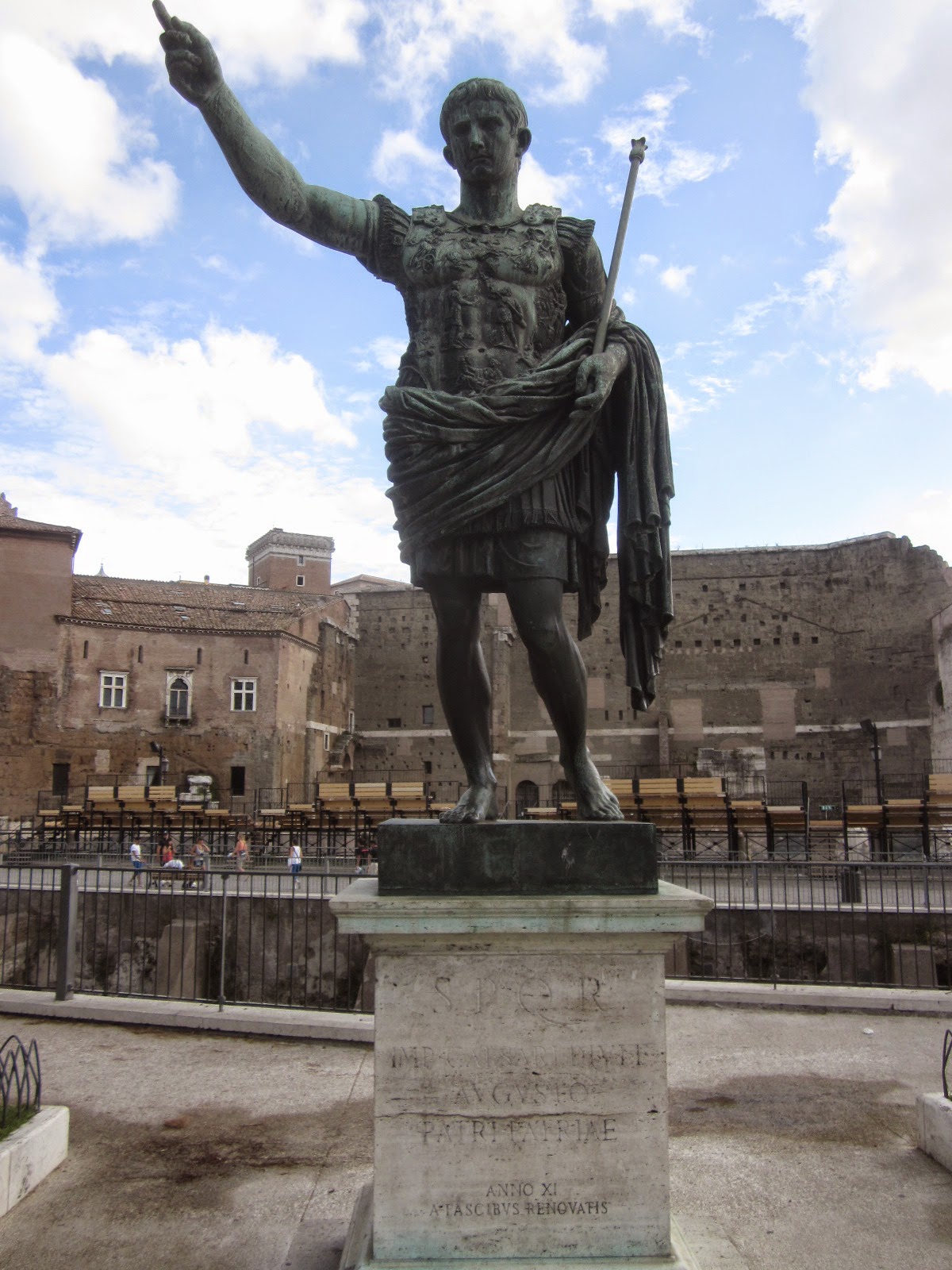 Sights of Rome: The Making of an Emperor: Augustus (27 B.C. - 14 A.D.)