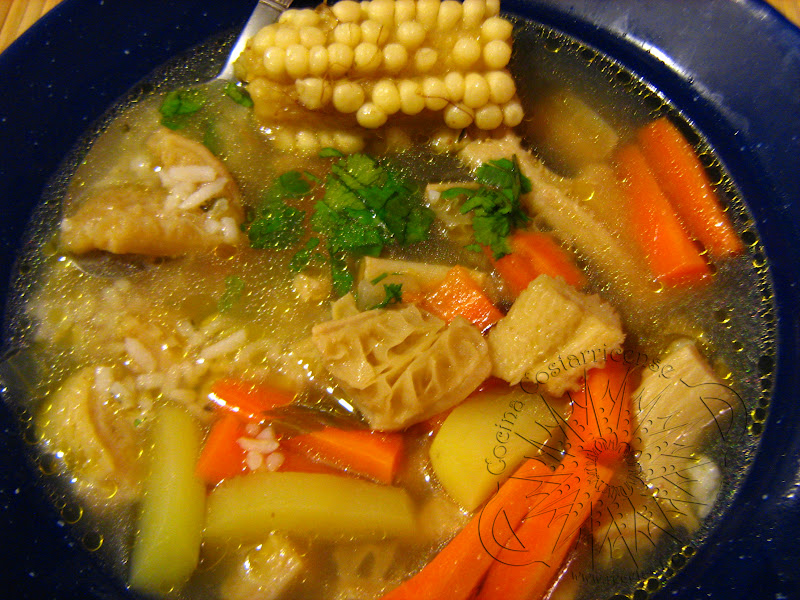 Cocina Costarricense: sopa de mondongo