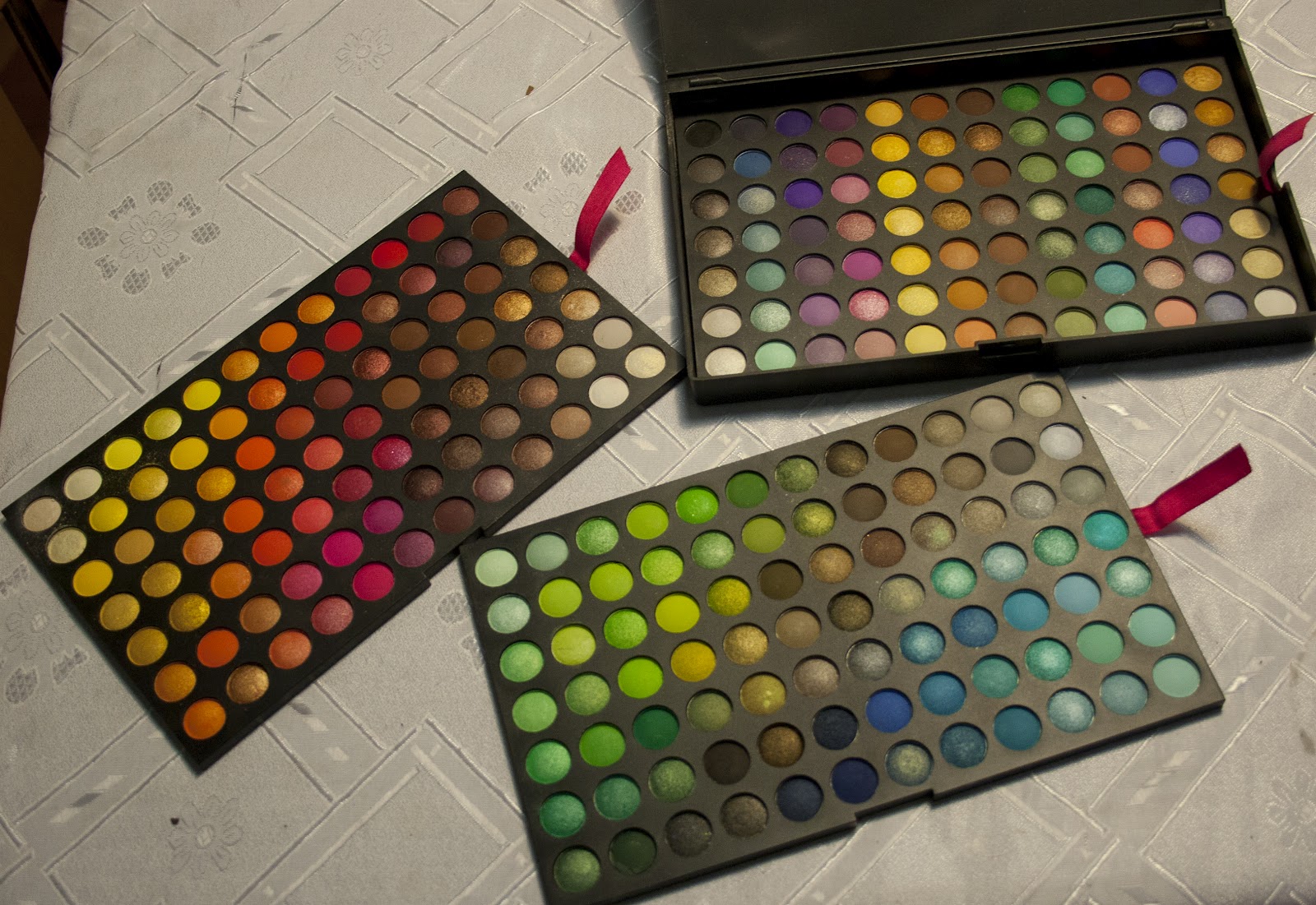 Hola Flo! Beauty and Lifestyle Blog: Get creative: 252 Ultimate Eye ...