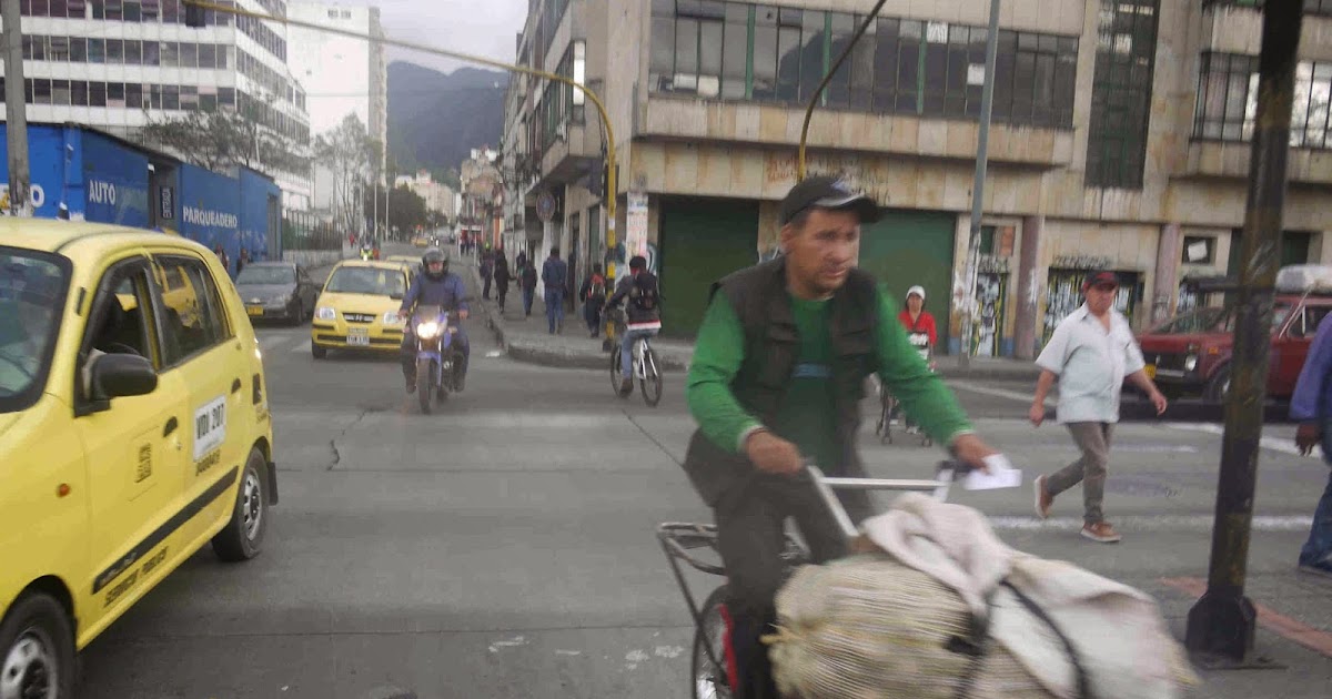 Mike's Bogota Blog: Bogotá's Public Bikes - Stuck in Park