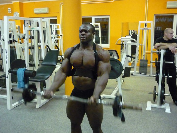 Worldwide Bodybuilders: Muscle star from Suriname: Eddy Wilson