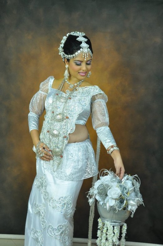SRI LANKAN TASTE Fashion Magazine: Hot and Attractive Upcoming Actress ...