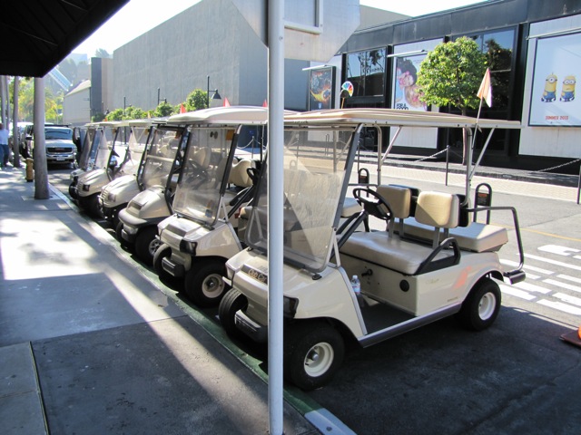 The Urban Explorer: Universal Studios Back Lot Tour by Golf Cart