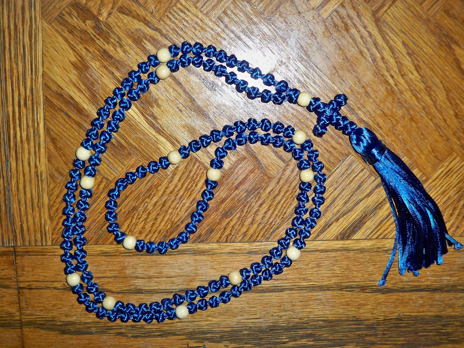 The Master Beadsman: Russian Style Ropes