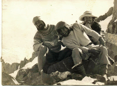 Bob McKerrow - Wayfarer: March 2013