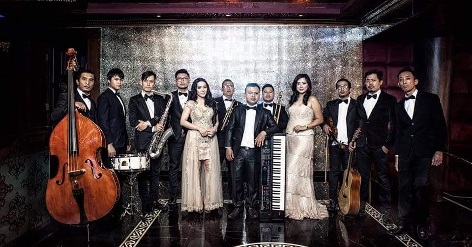 Band Akustik Bandung - Aries & Friend | Band Akustik Bandung