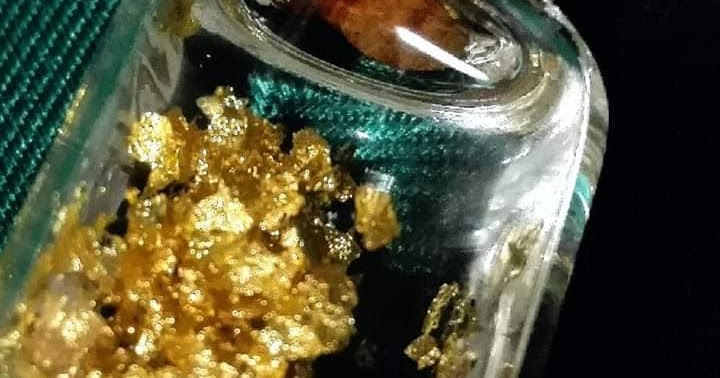 Minerales M: Mineral N°1: ORO NATIVO