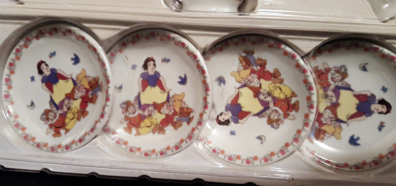 Filmic Light - Snow White Archive: Snow White Tea set by Schylling