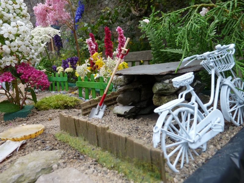 Writing from the Edge: Secret Vices