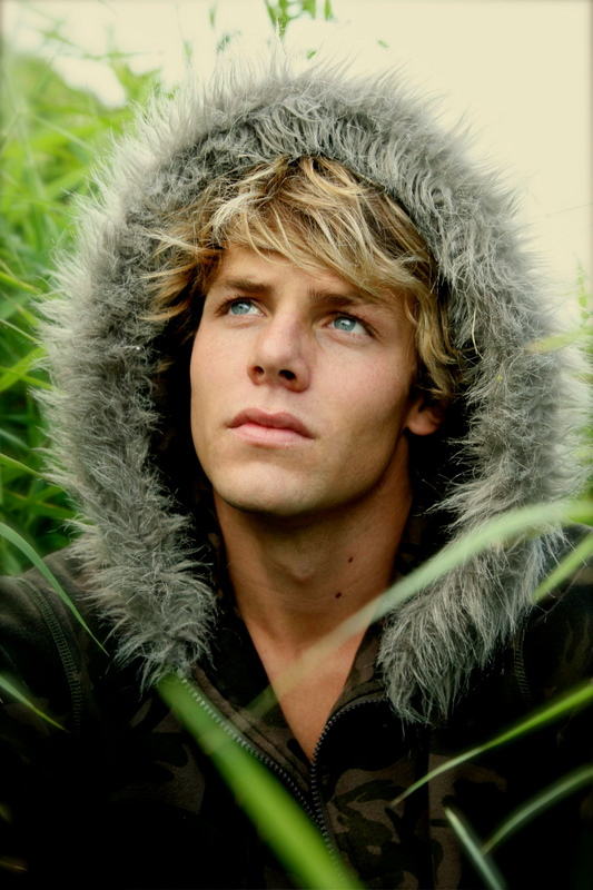 Favorite Hunks & Other Things: Epitomized: Lachlan Buchanan
