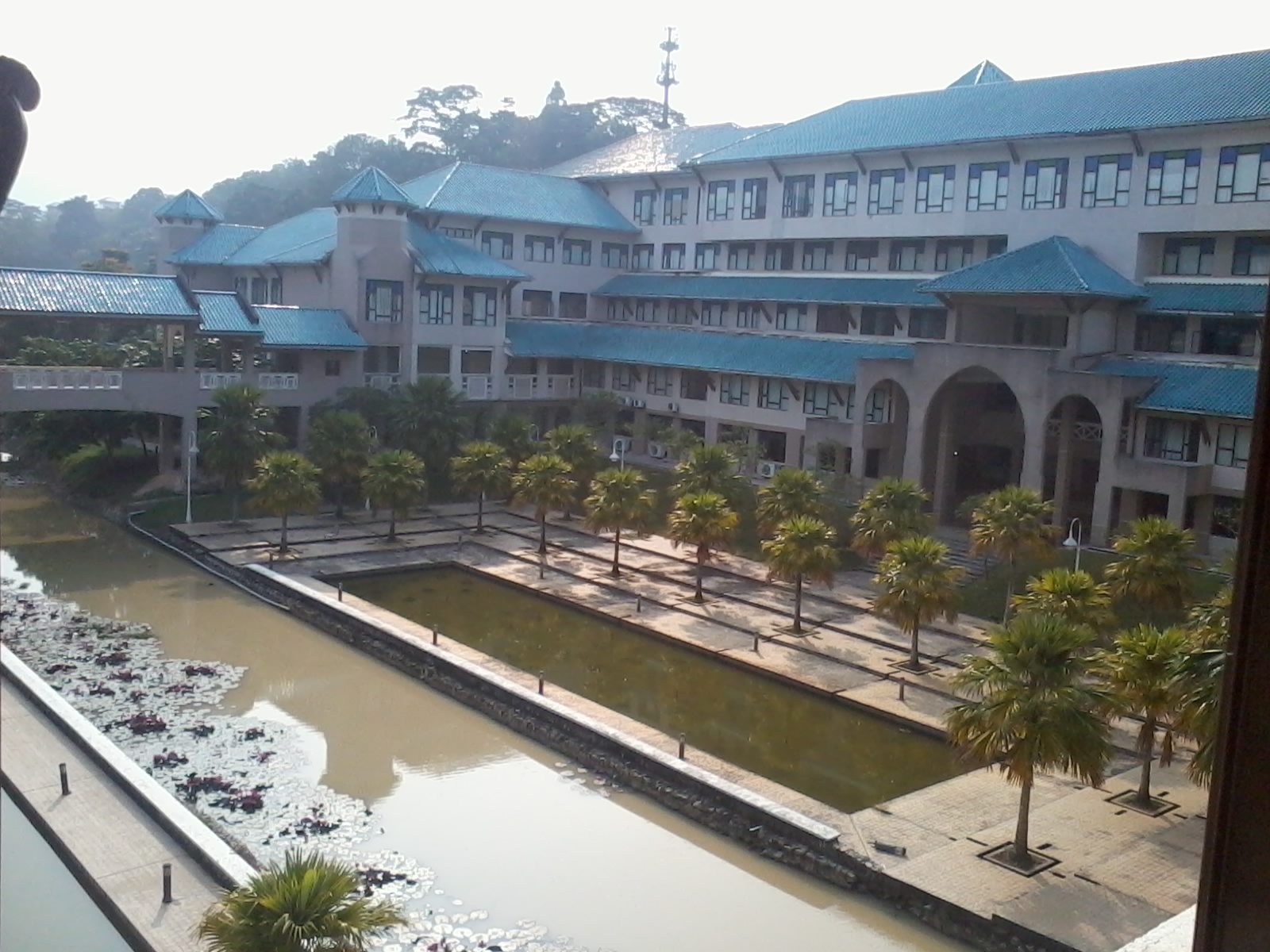 makeYOUthink: IIUM gombak?