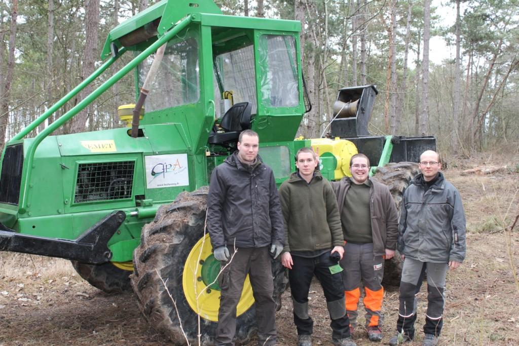 CFPPA le Chesnoy - 45200 AMILLY - Formations Conduite de Machines ... CFPPA le Chesnoy - 45200 AMILLY - Formations Conduite de Machines ...
