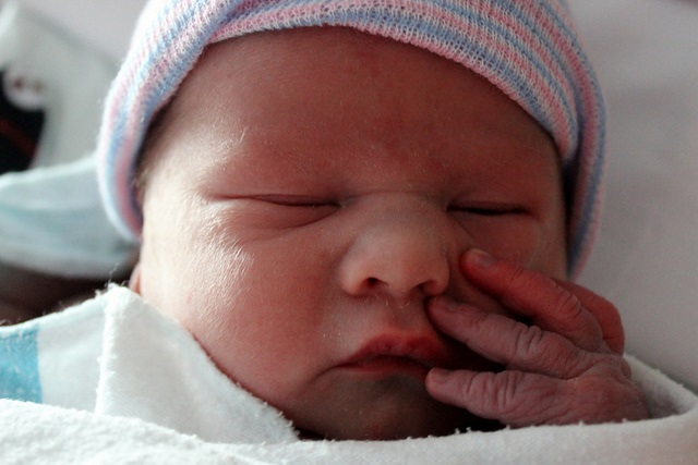 Cute Baby Pictures Daily: Happy and Sad baby photos