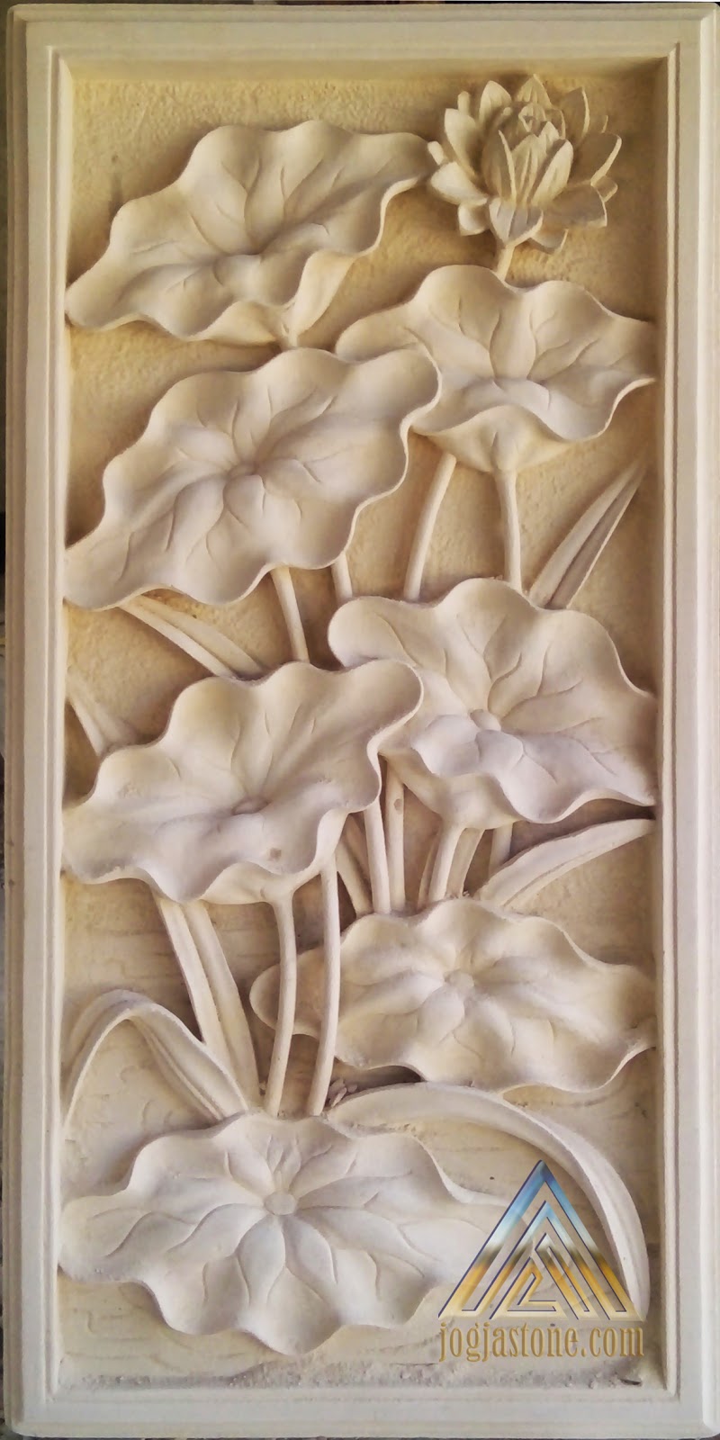 RELIEF LOTUS BATU PARAS