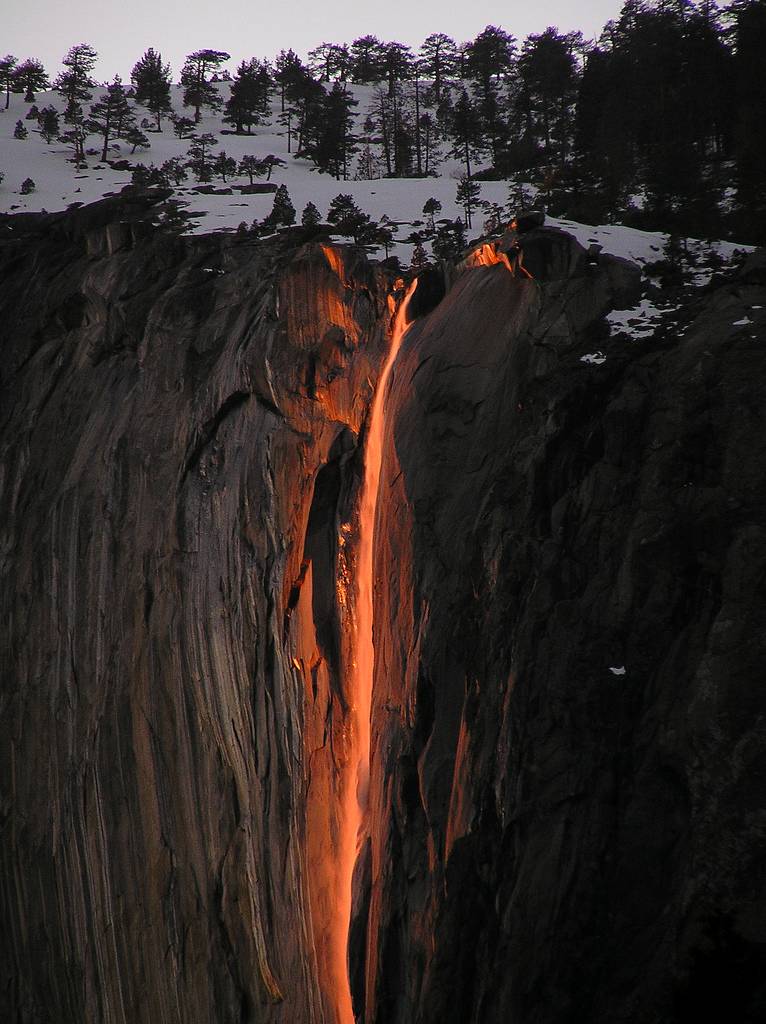 Horsetail Fall – Fantastic Firefall of Yosemite ~ Kuriositas