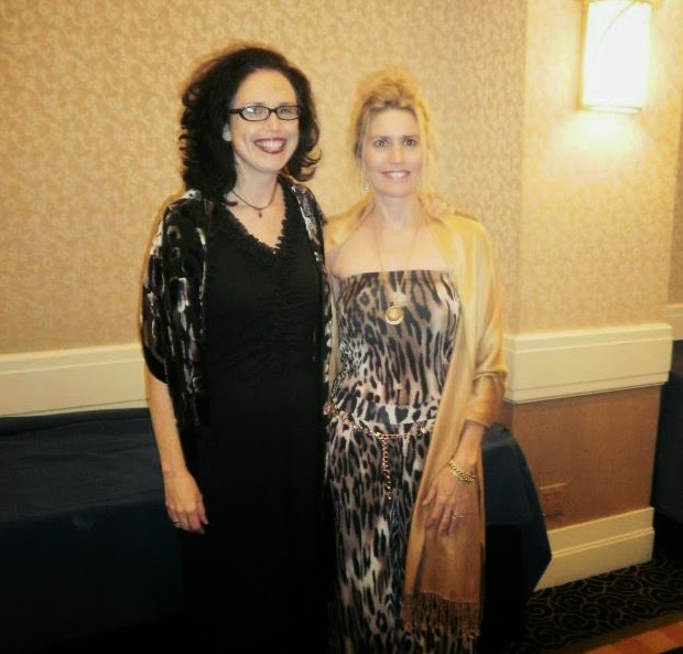 Catladyland: Cats are Funny: Book Review! Purr Prints of the Heart