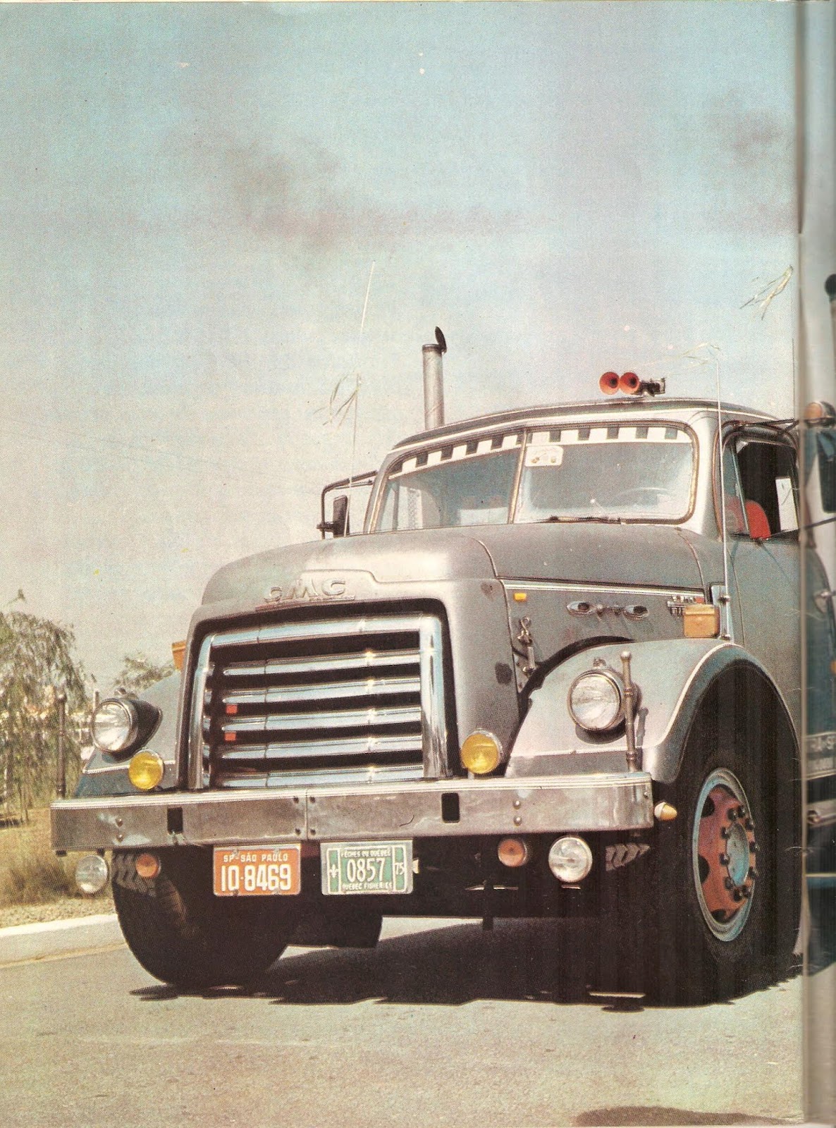 Crônicas Automotoras: Reportagem da Semana: GMC 750 (1952)