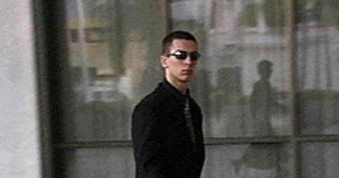 News CyberCrime & CyberLaw: Jonathan James adalah Cracker yang Bisa ...