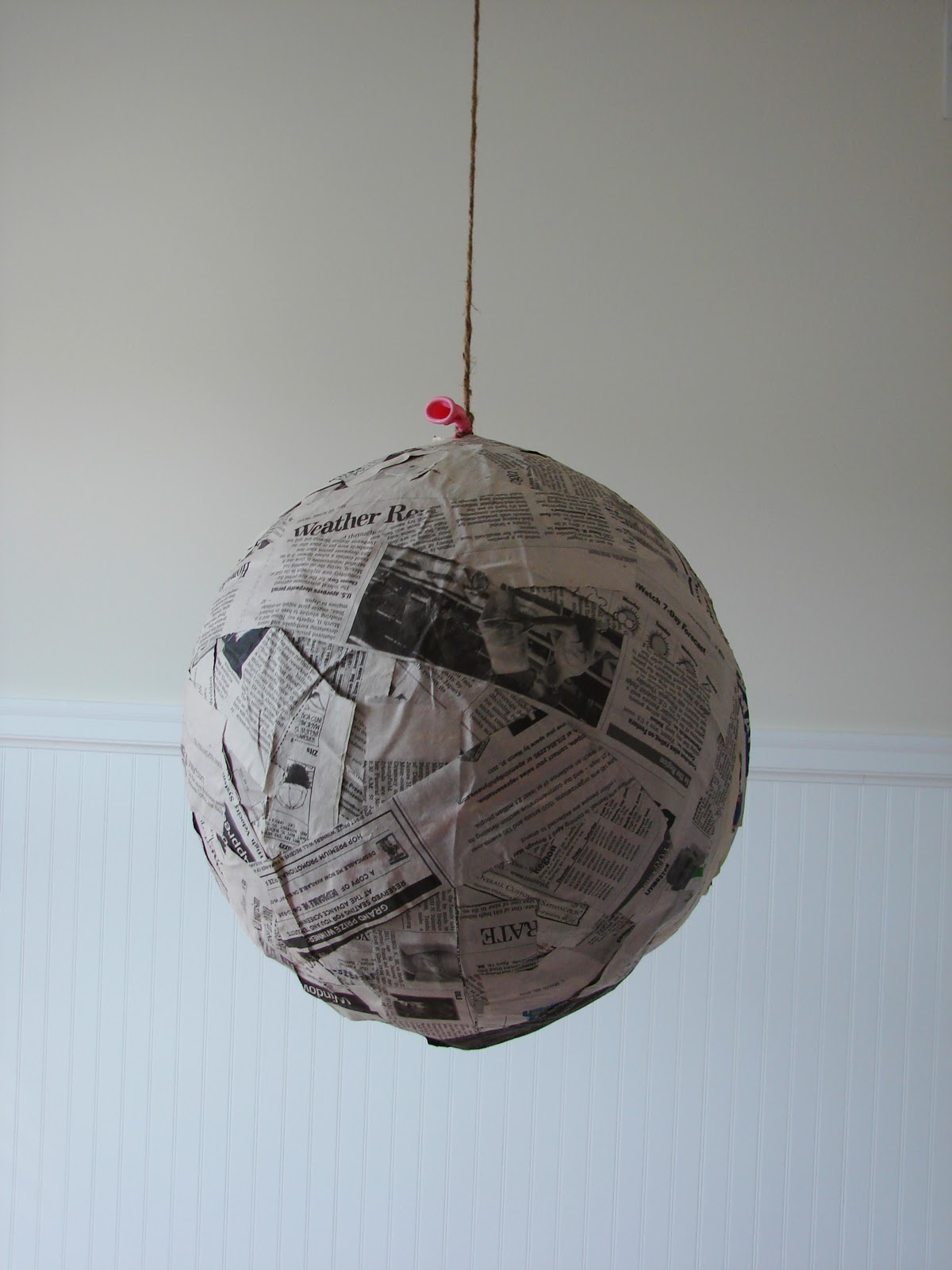 mk inspired: DIY Times Square Ball (pinata)