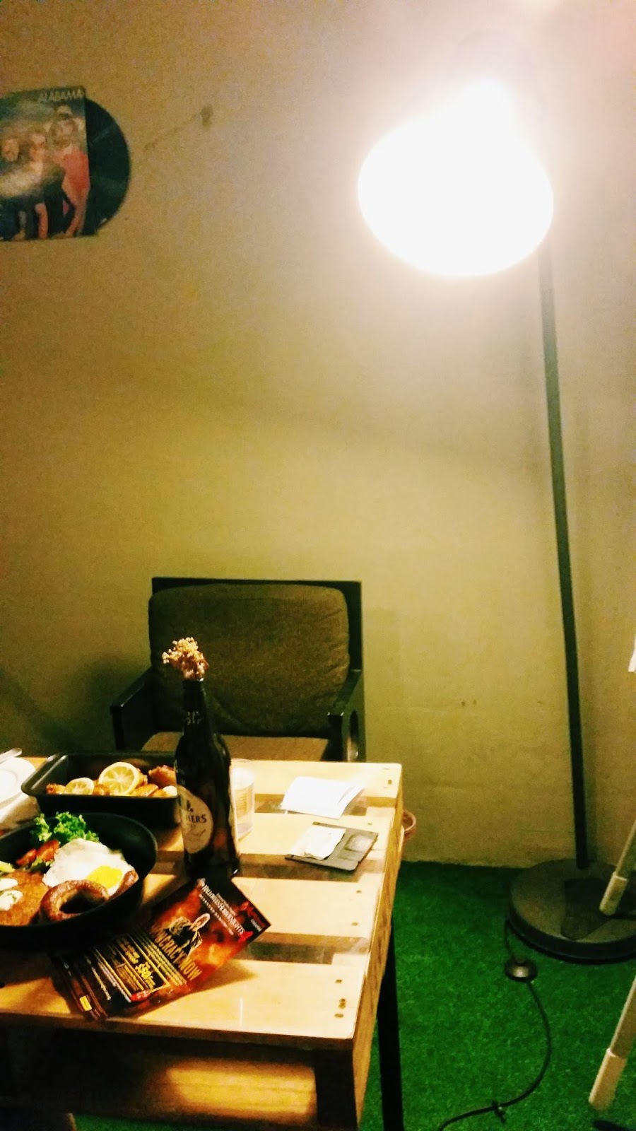 mshuiling : Working Title cafe