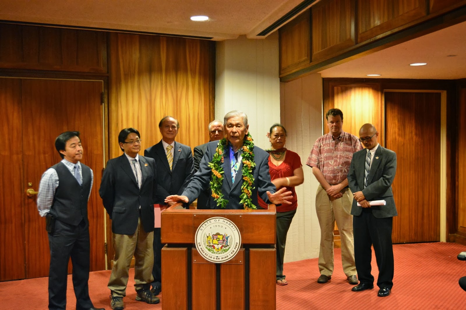 Hawaii House Blog: Legislators Form Hawaii Aerospace Caucus