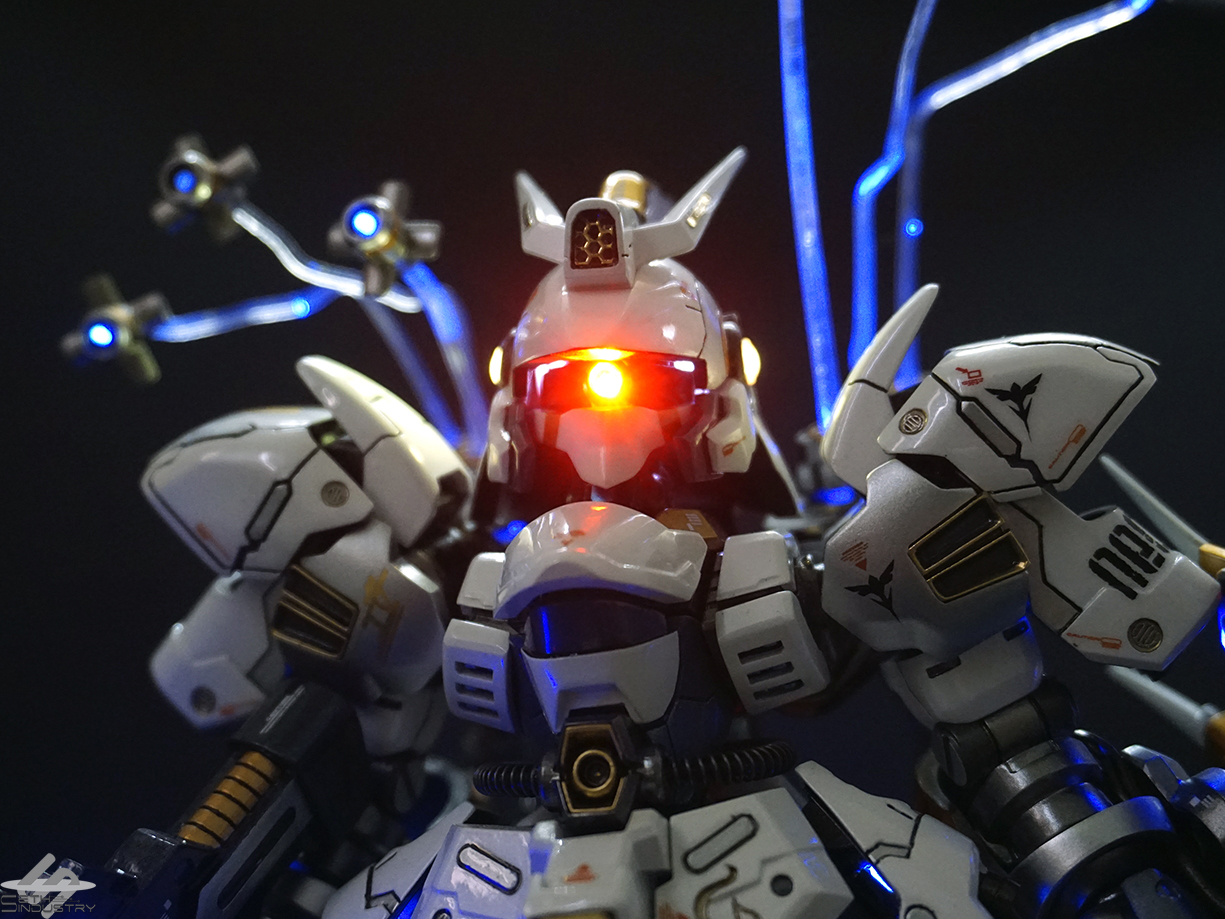 Custom Build: SD Resin Kit Sazabi Arch Angel