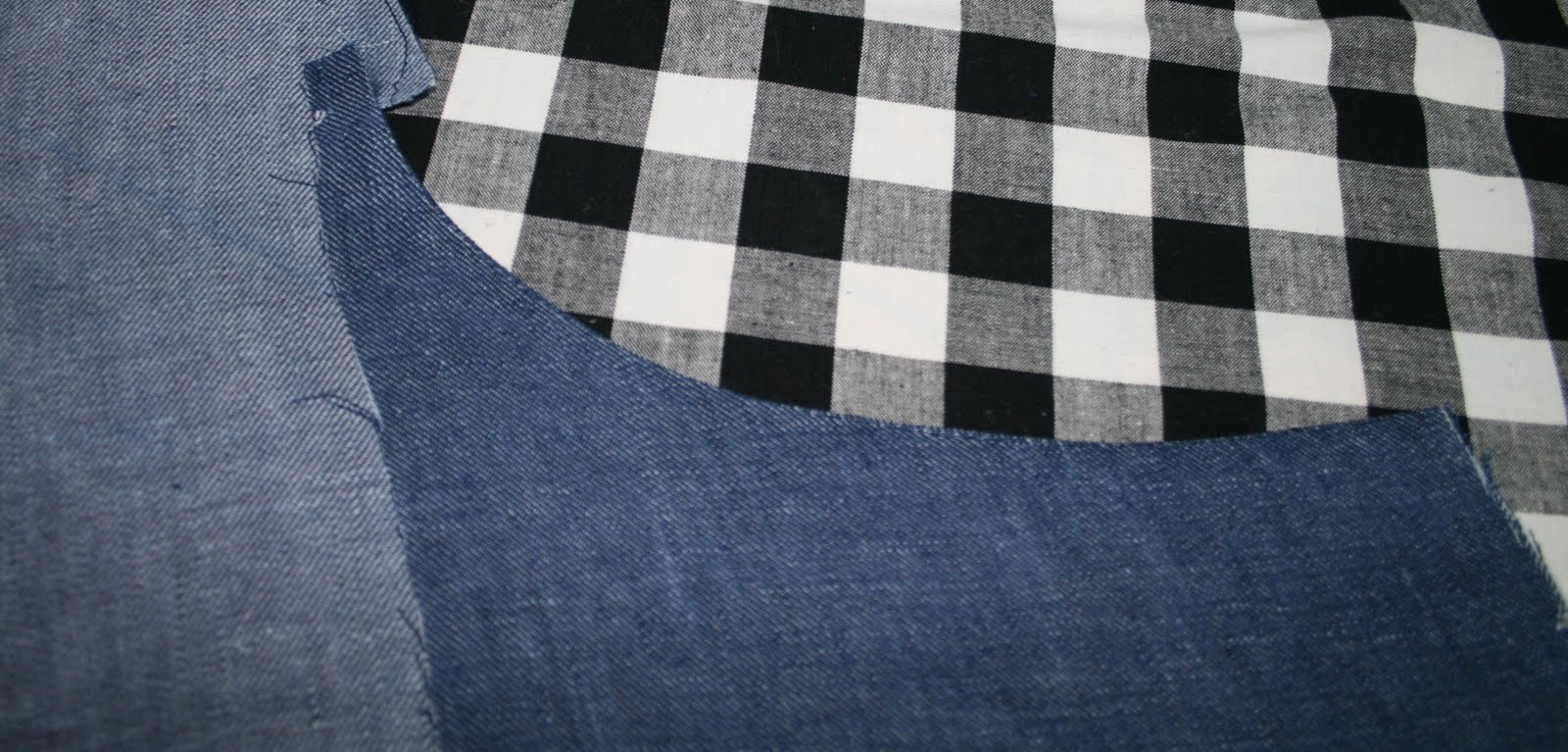 Five and Counting....: Portfolio In Linen & How to do the pockets