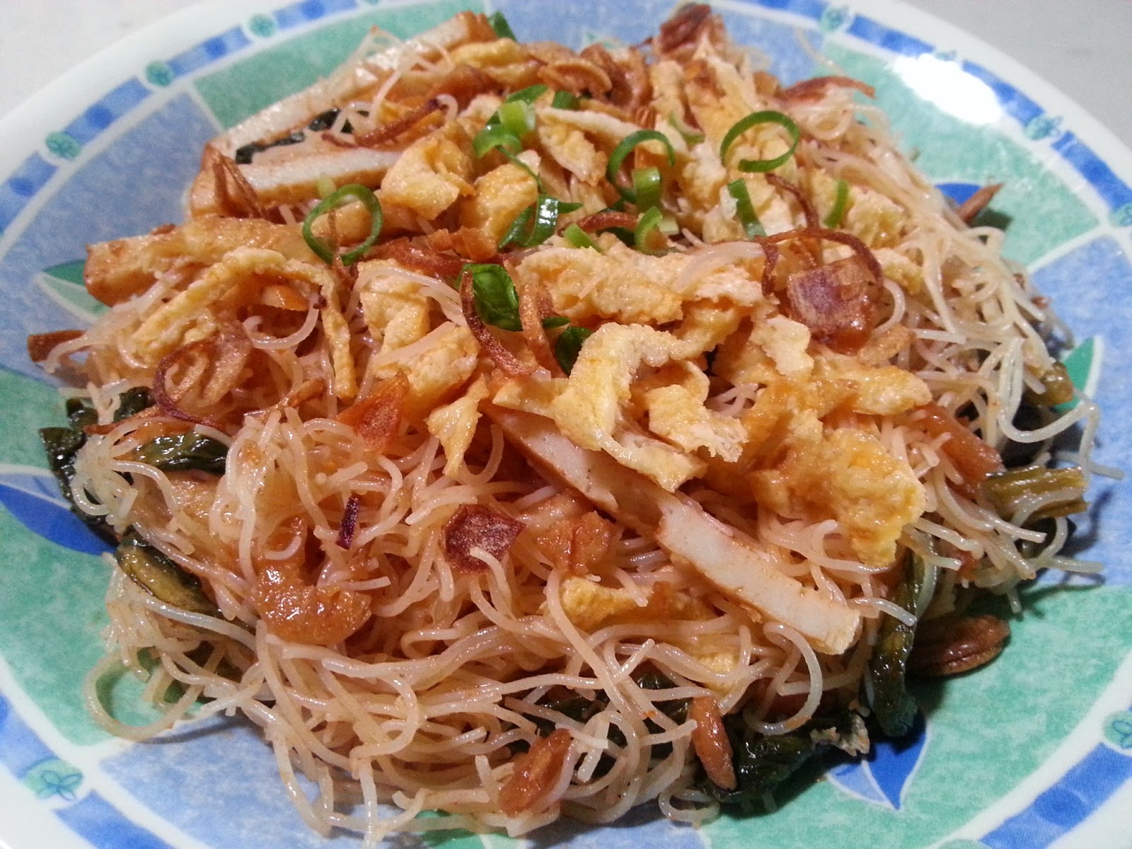 Flavour and Savour - The Food Lovers' blog: Recipe - Fried "Bee Hoon ...