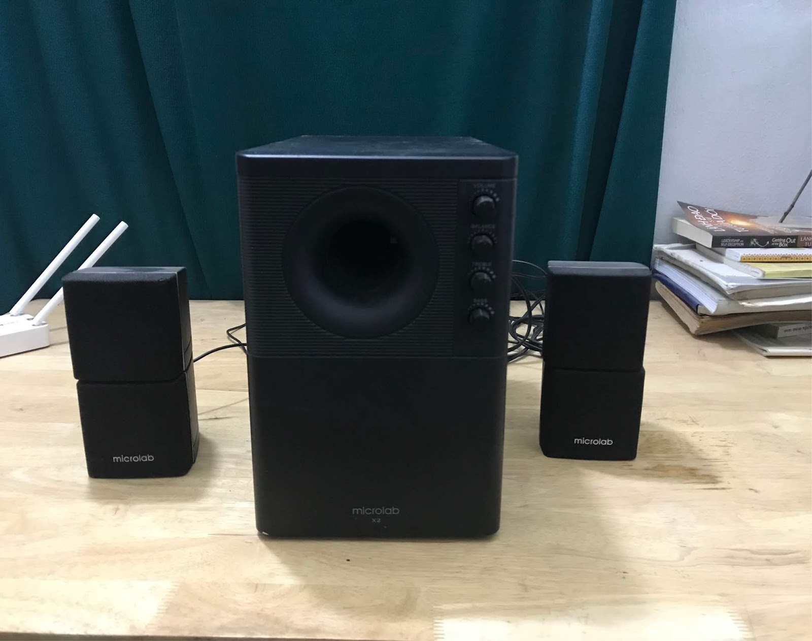 Loa MicroLab X2 2.1 - Loa vi tính cũ và mới TPHCM, Kai House Audio ...