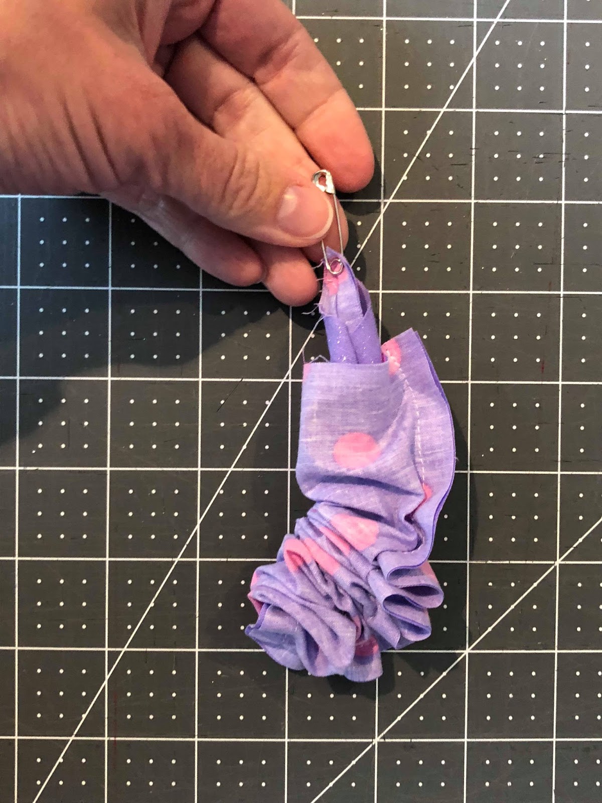 Create Kids Couture: DIY Hair Scrunchies