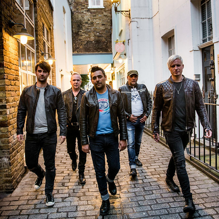 Reservoir Droogs Blog: Reach for your GUN