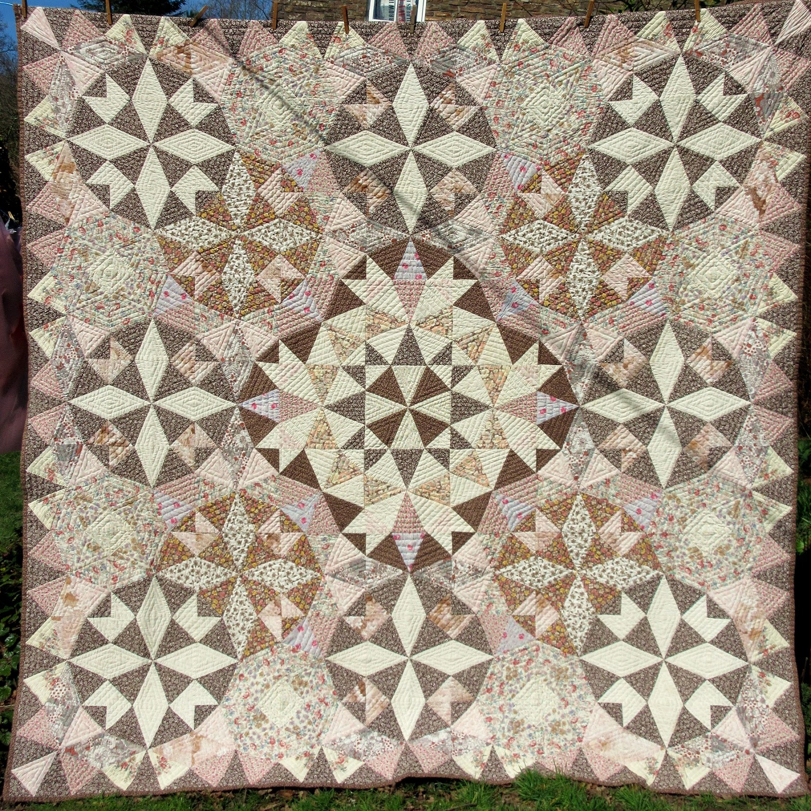Sew Annie Sew: My Old Kaleidoscope Quilt