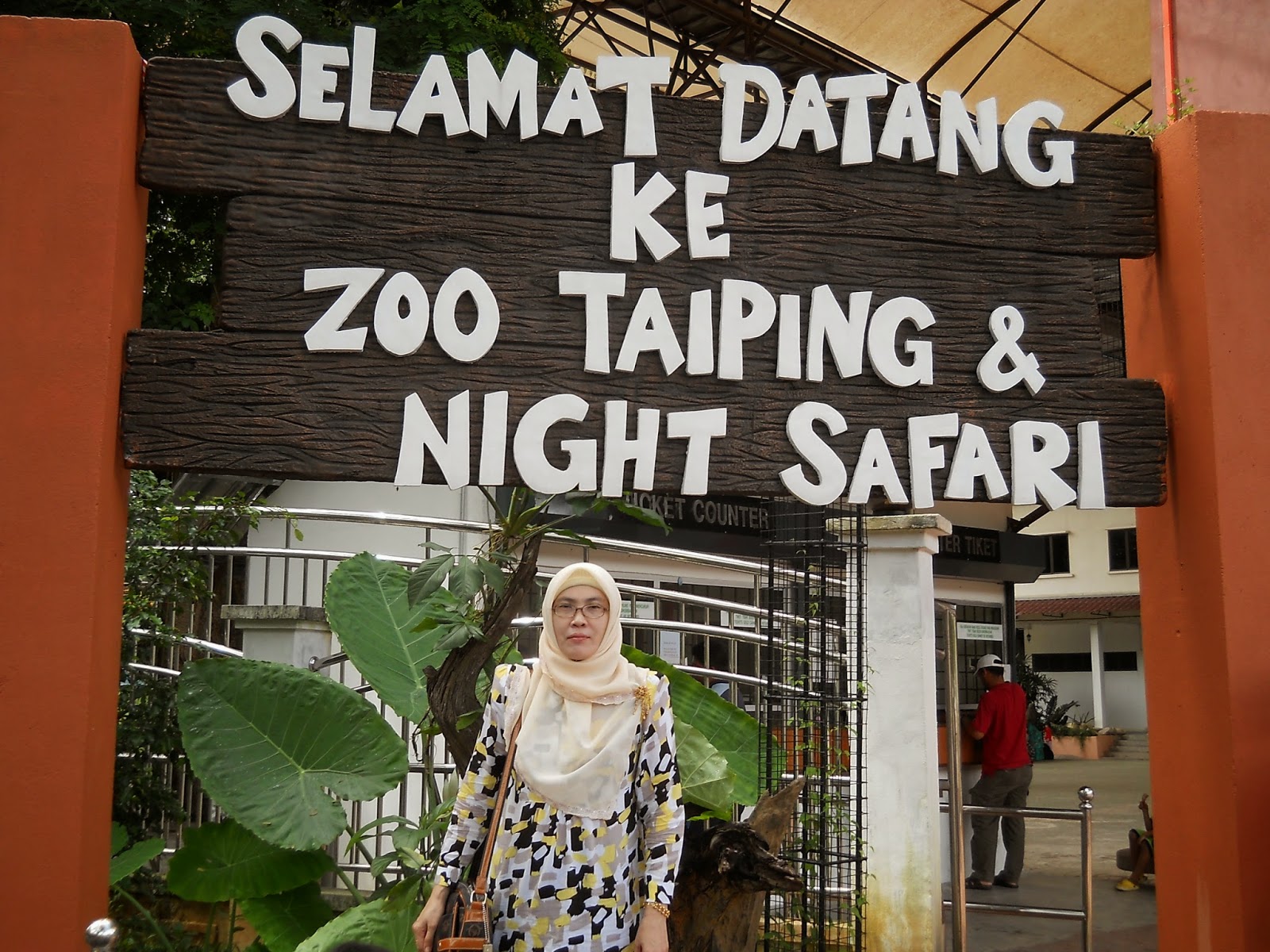 chiakisarb: Nostalgia- Taiping, Perak 2010-Zoo Taiping Night Safari