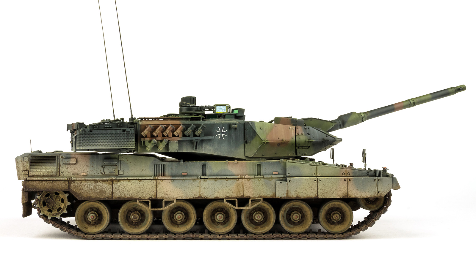 [TMP] "Master guide for painting your Leopard 2A7 German..." Topic